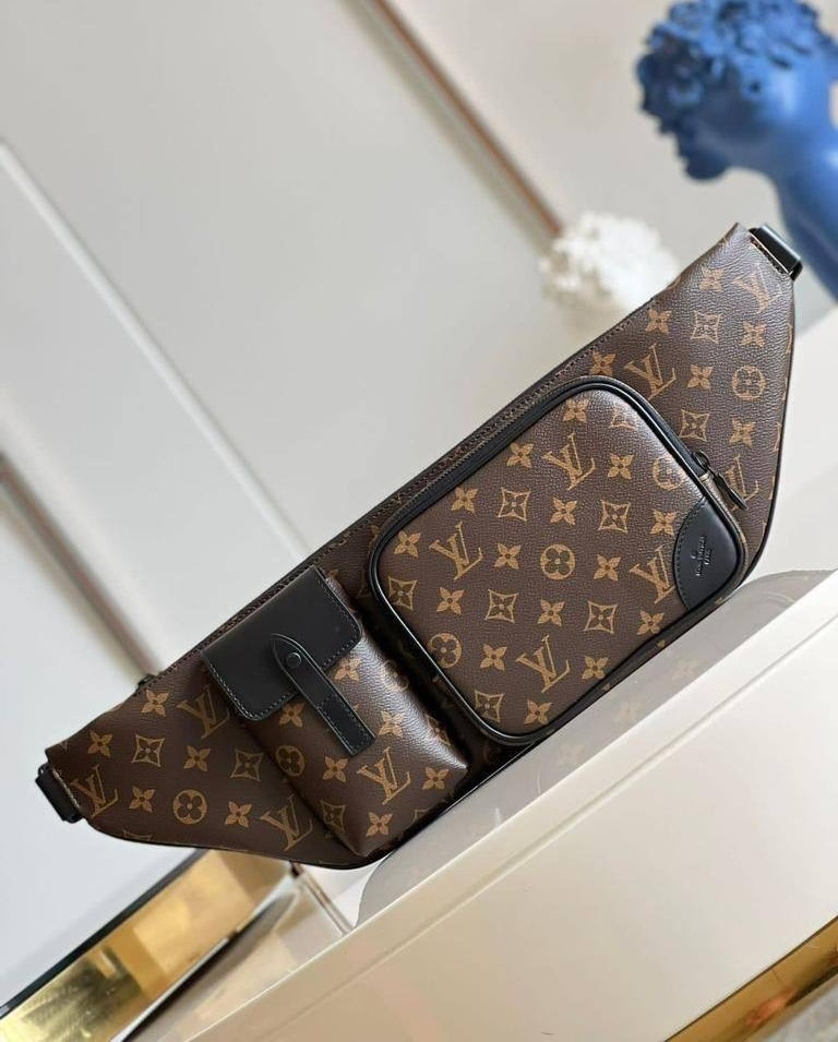 LOUIS VUITTON Christopher Bumbag - Discover more in Alex Max's lines ...