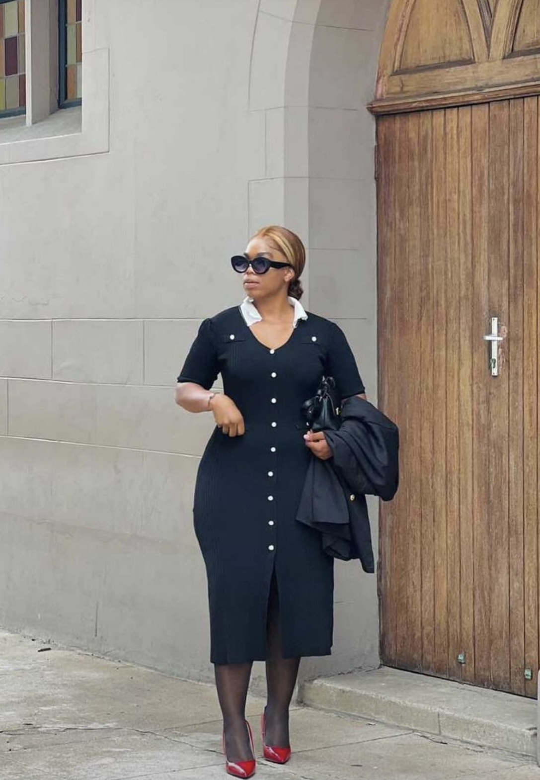 Noir Blanc button dress - Cassie_M_clothing | Take App