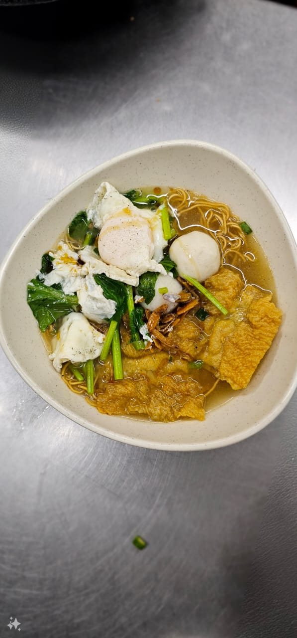 YEE MEE SOUP - MY PASTA WESTERN AND HALALCHINESEFOOD | Take App