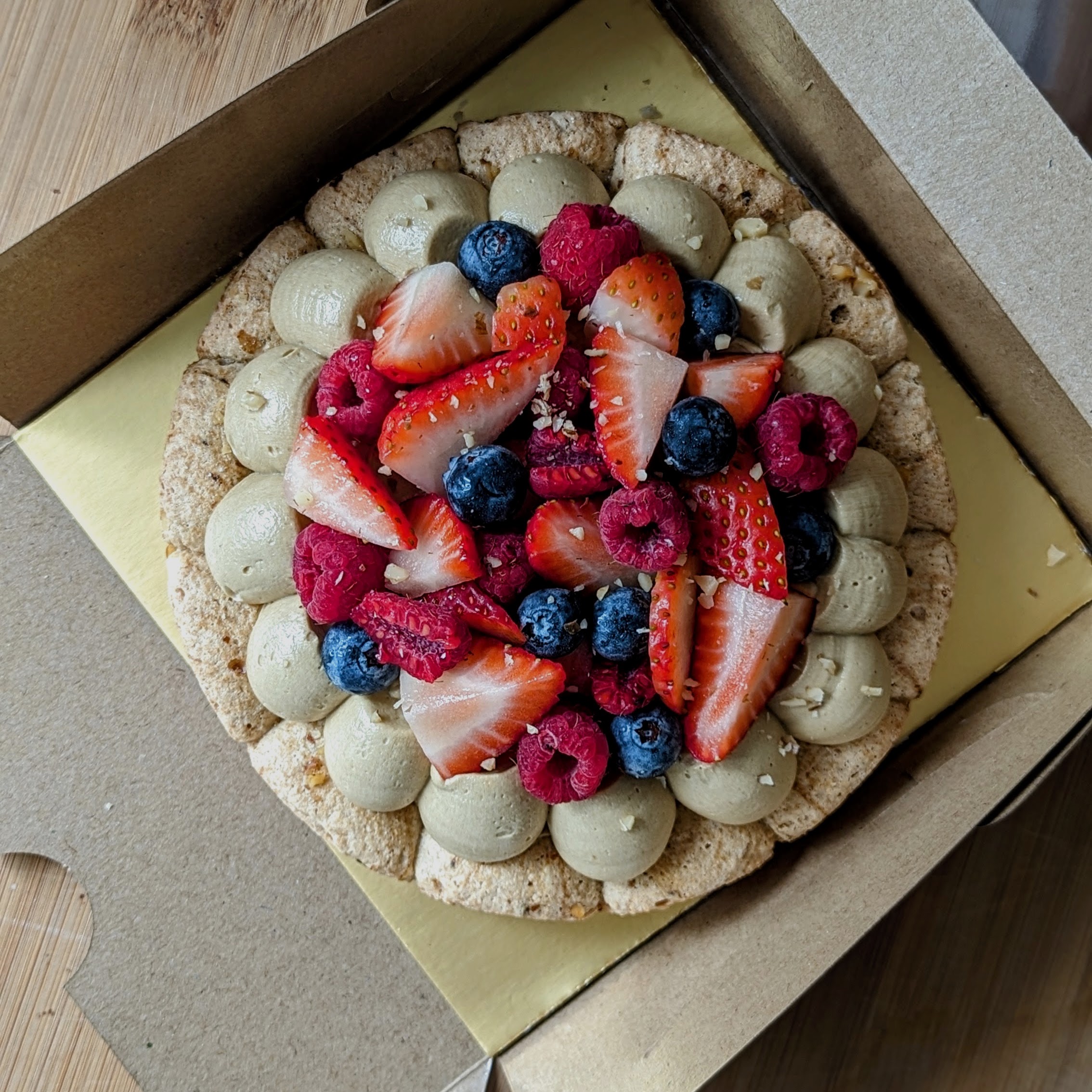 Coffee Dacquoise - butterdays bakehouse | Take App