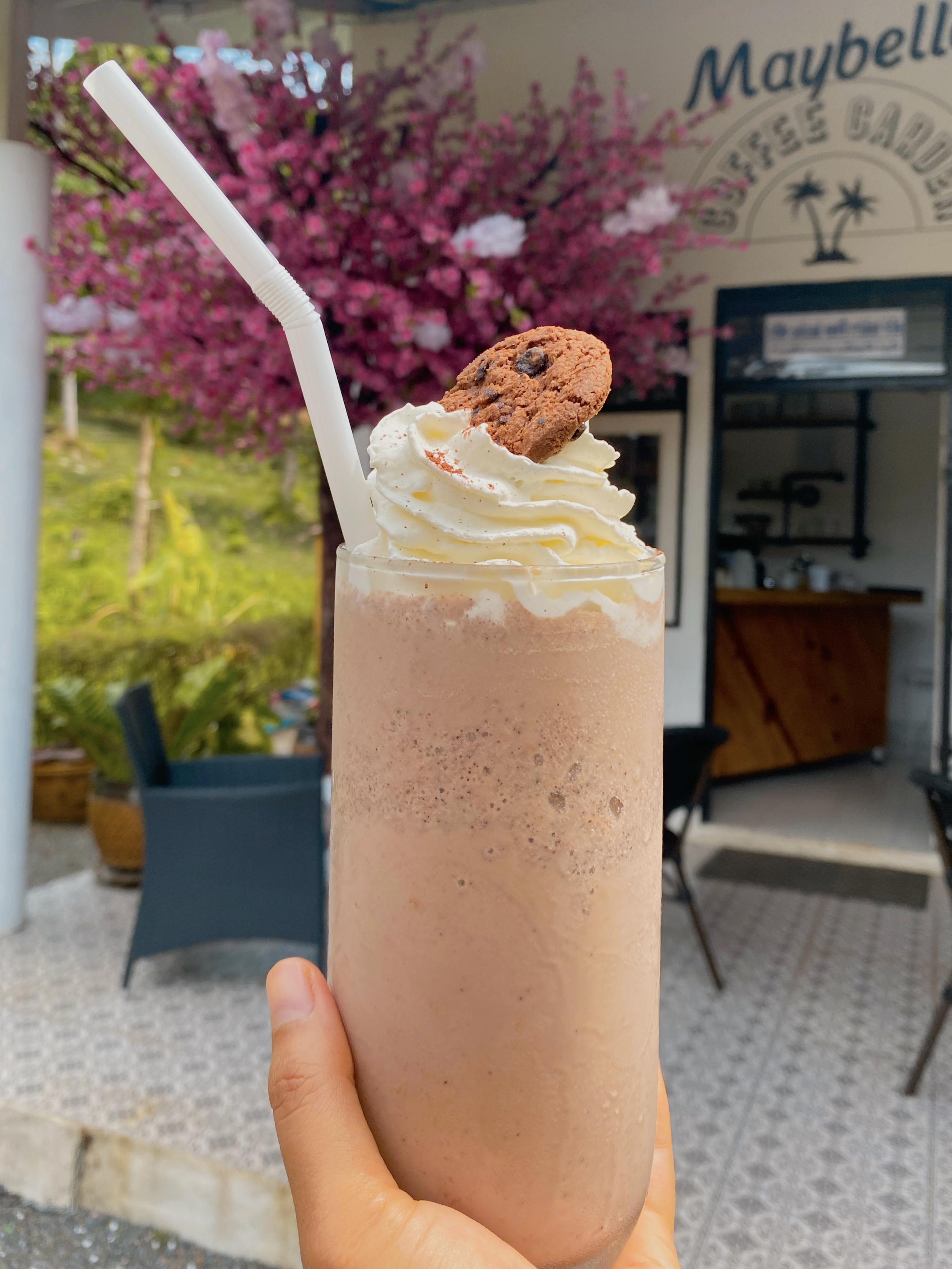 Cookie & Cream - Maybelle’s Food Delivery | Take App