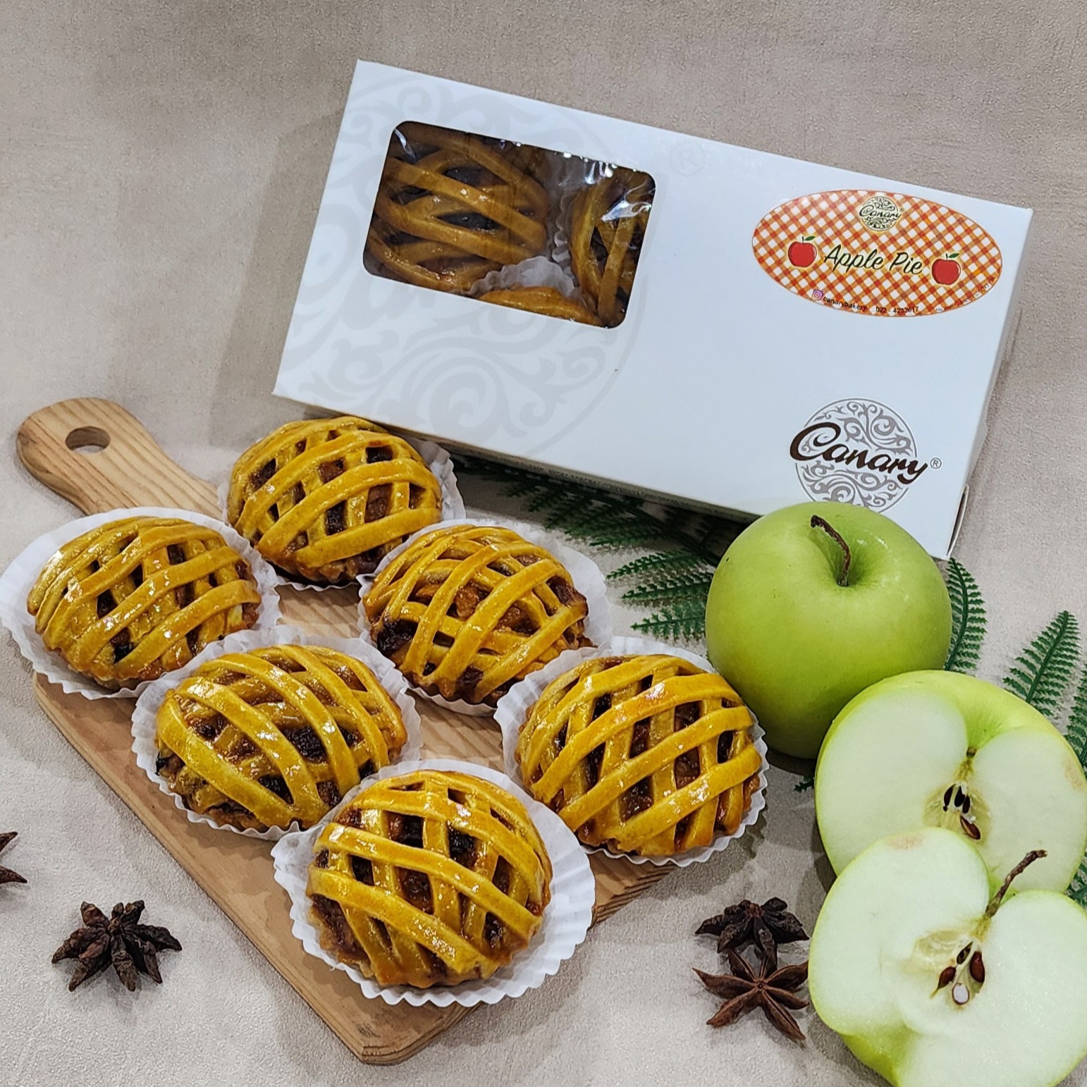 Apple Pie (Box of 6 pcs) - Canary Bakery & Cafe | Take App