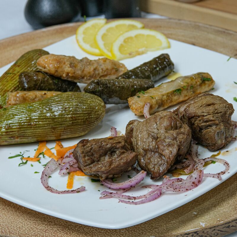 Mix Mahshi + Meat محشي مشكل +لحم - Best arabic food in Alkhor. ETOILE ...