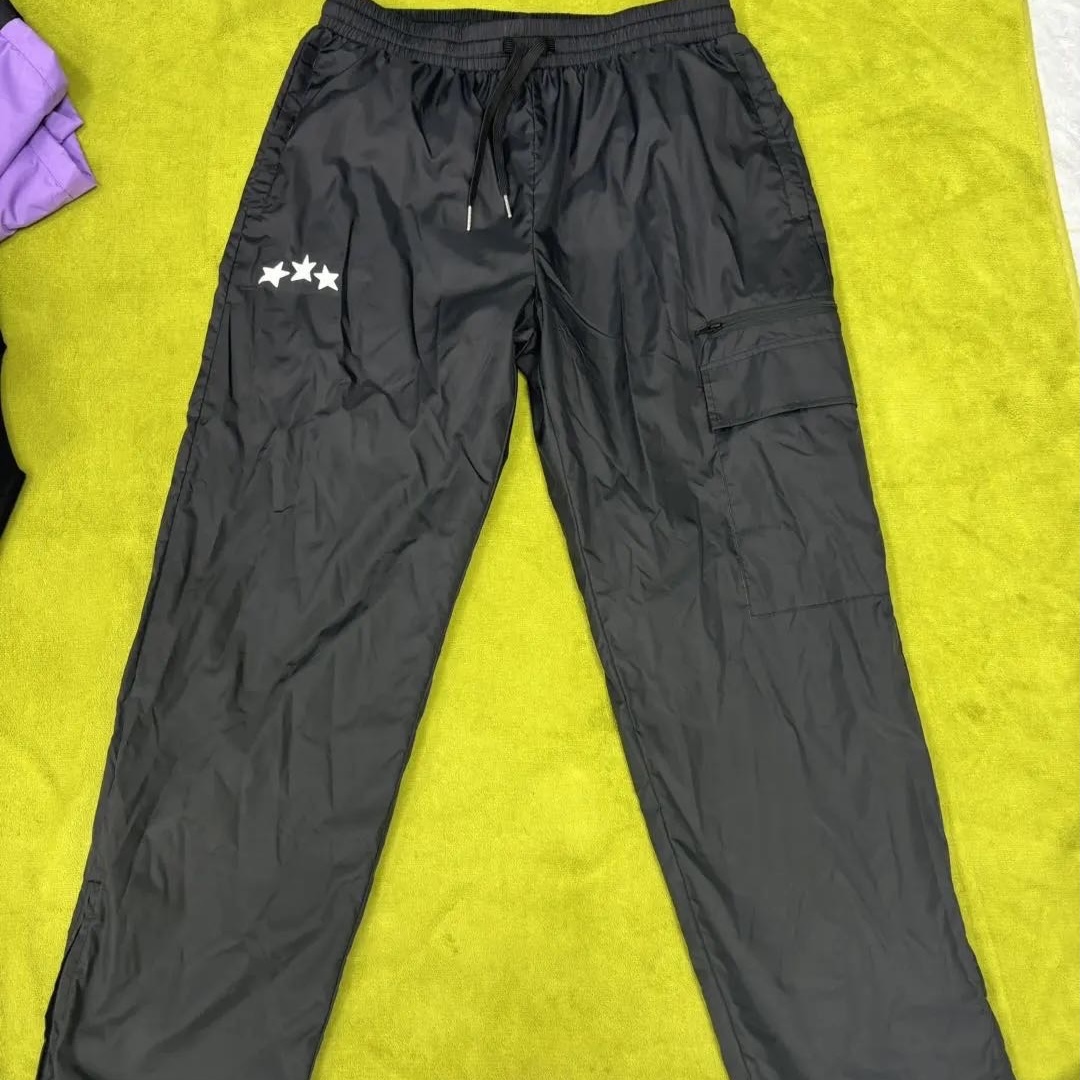 Bas ensemble mec étoiles - Mec étoiles | Take App