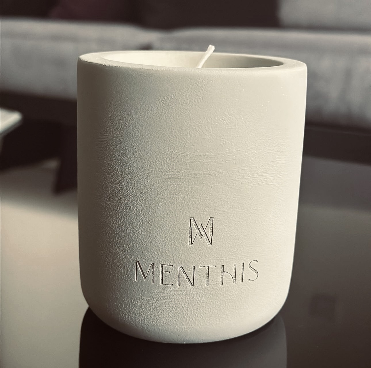 AURA SCENTED CANDLE - Menthis Cyprus | Take App