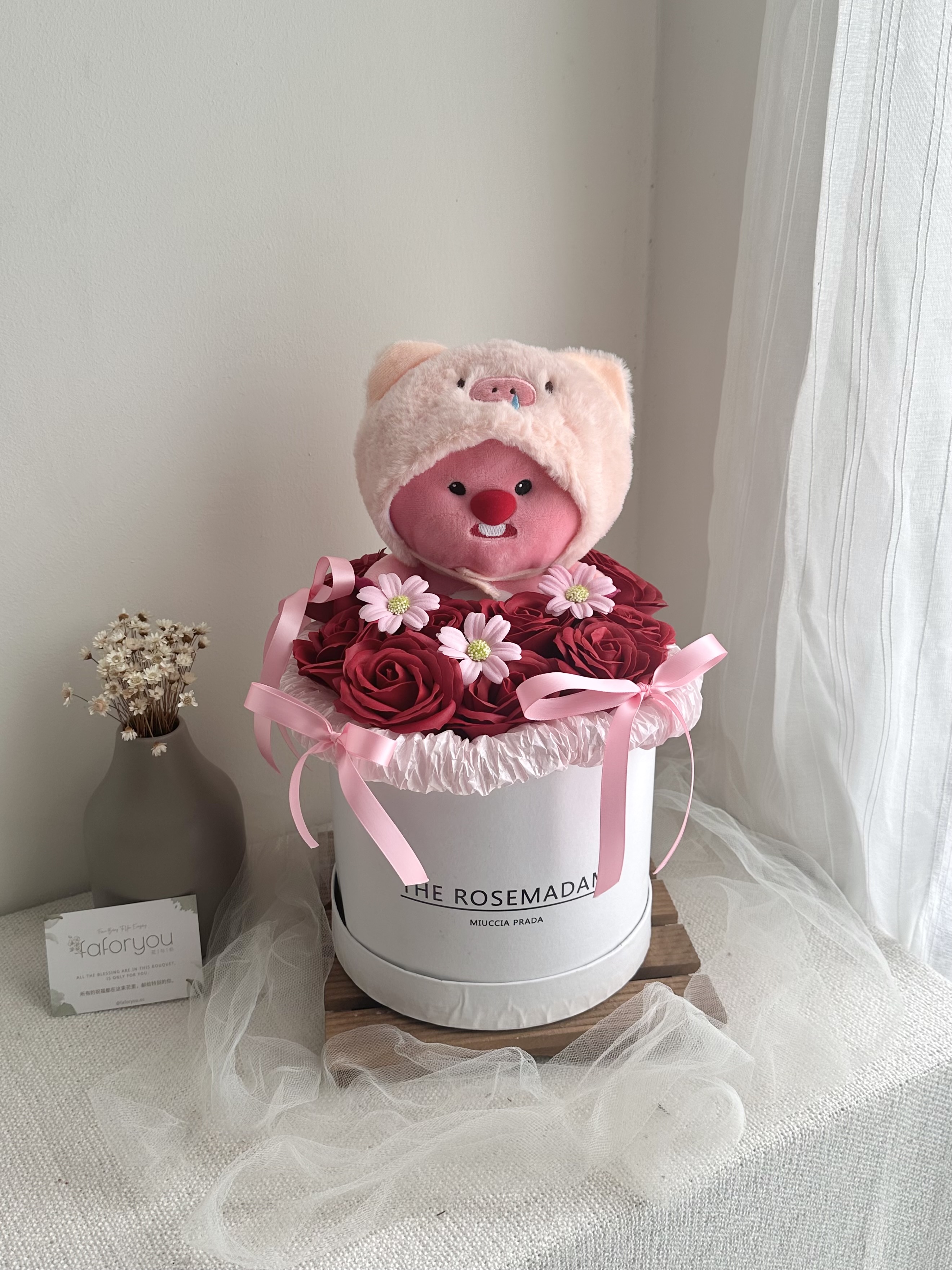 Big Loopy Soap Rose White Box - Soap Rose Bouquet | Over 100 Design ...