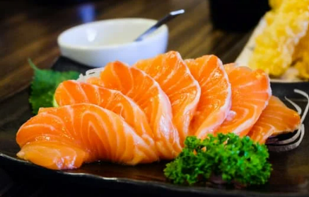 Froya Fresh Sushi Grade Back Loin Salmon - Skinless And Boneless (180g ...