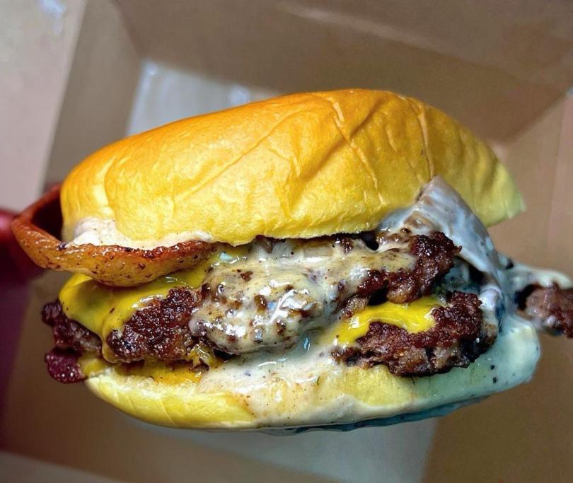 MUSH SHARK - Shark Burgers | Take App
