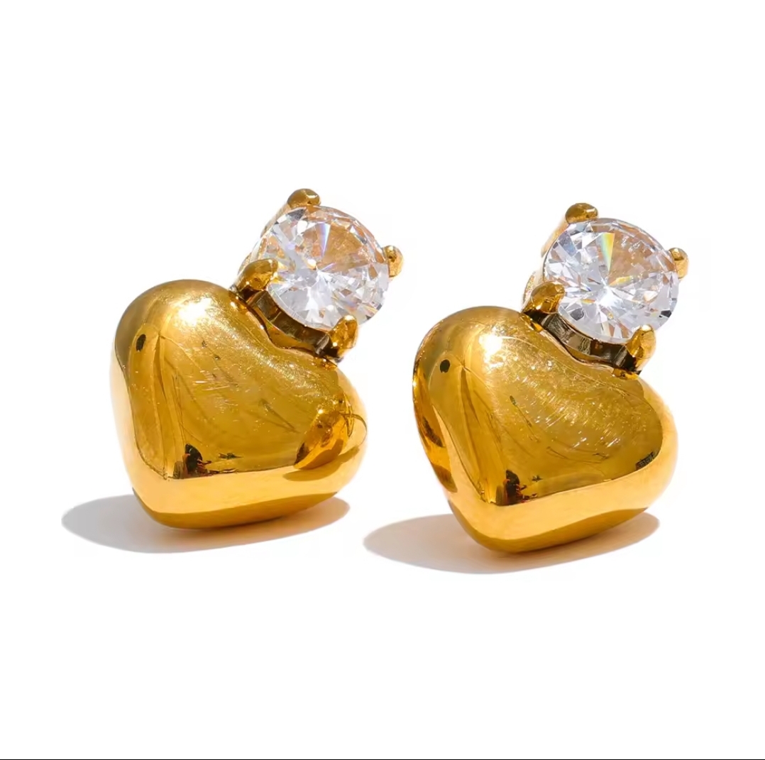 Diamond Heart Stud - Gold - Coveted Pieces | Take App