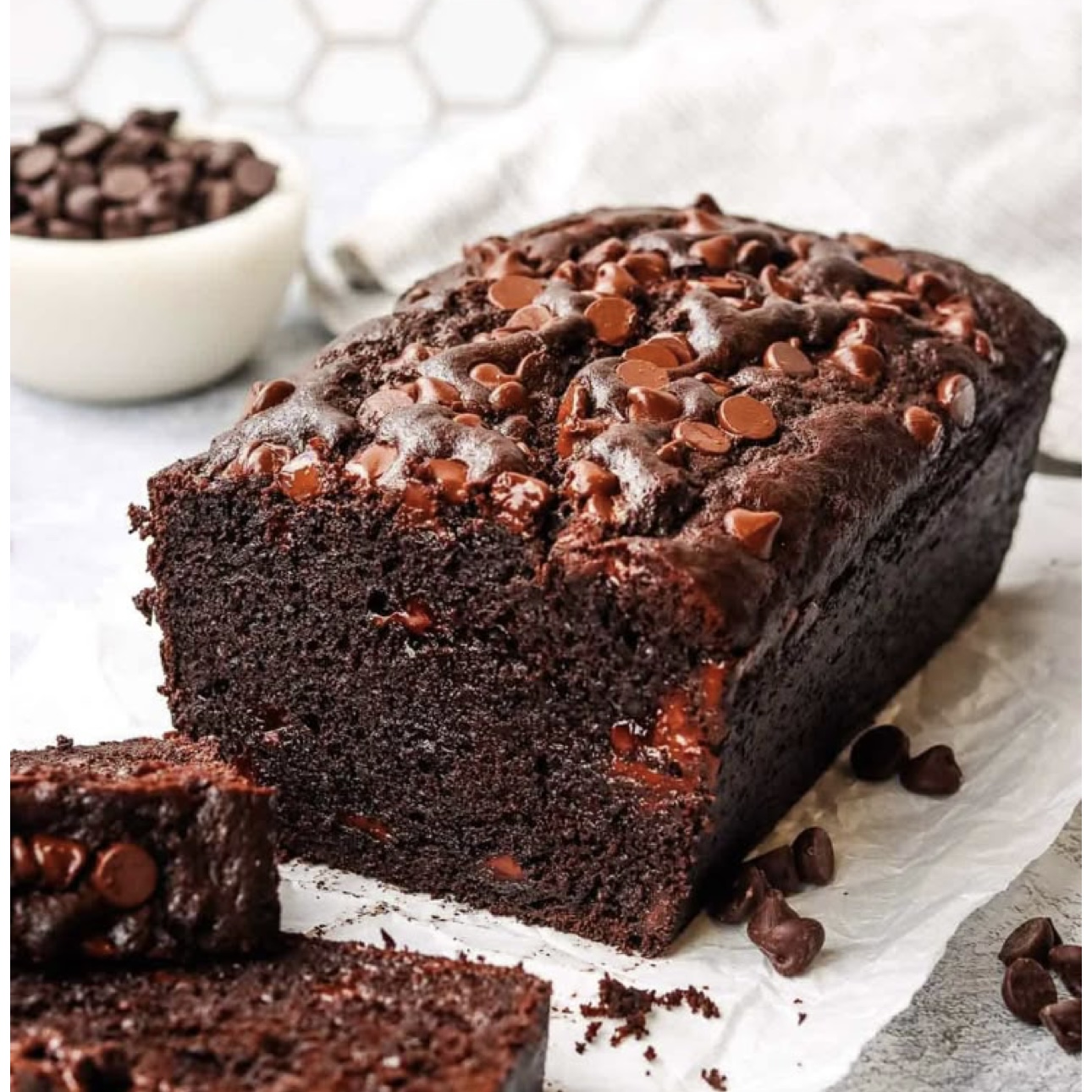 29/08 FRIDAY- MINI CHOCOLATE & BAR ONE CAKE LOAF - HAPPEA | Take App