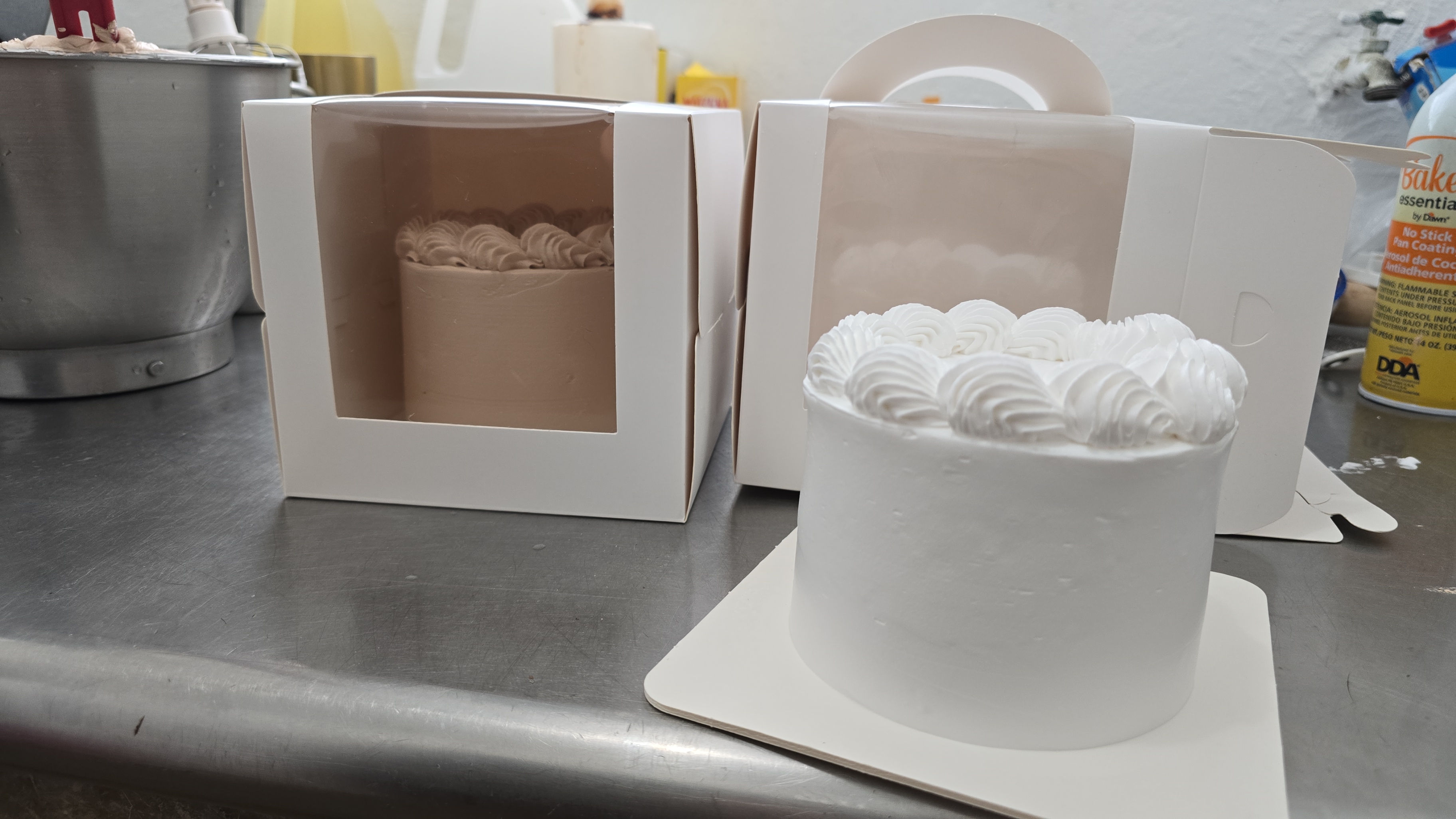 Jevita (bizcocho personal (4x3) 4-5 pedazos vainilla mojadito. Bizcocho ...