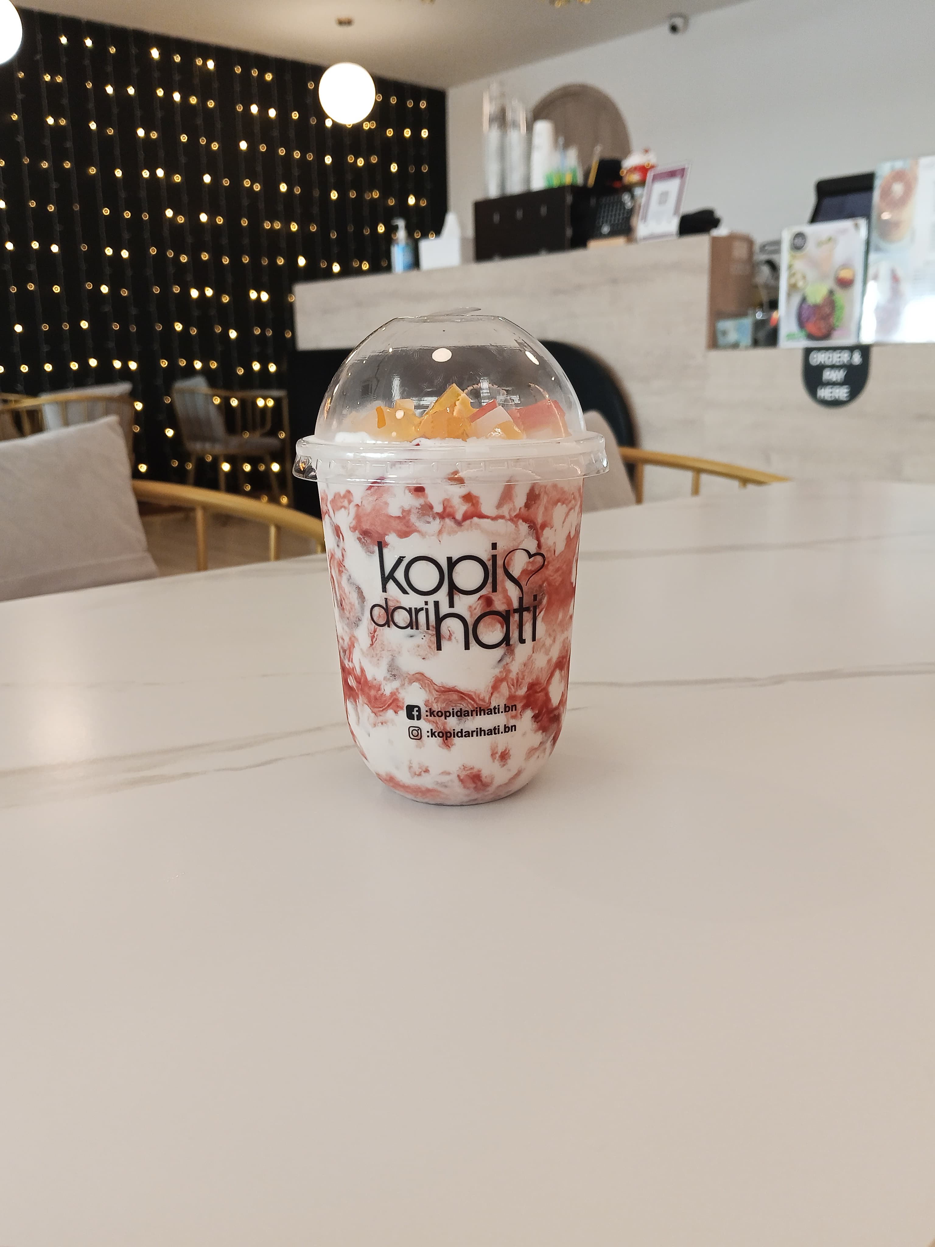 Raspberry Milk Cheese - Kopi Dari Hati | Take App