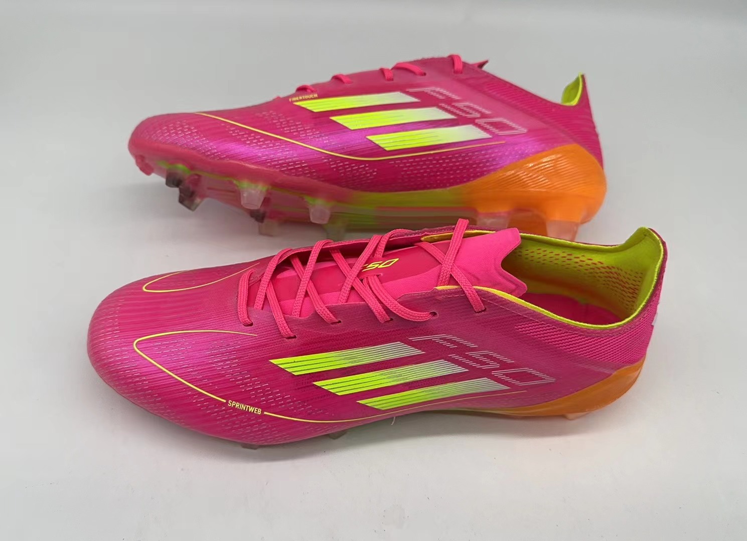 A F50+ E FG - The Cleatsdoctor | Take App