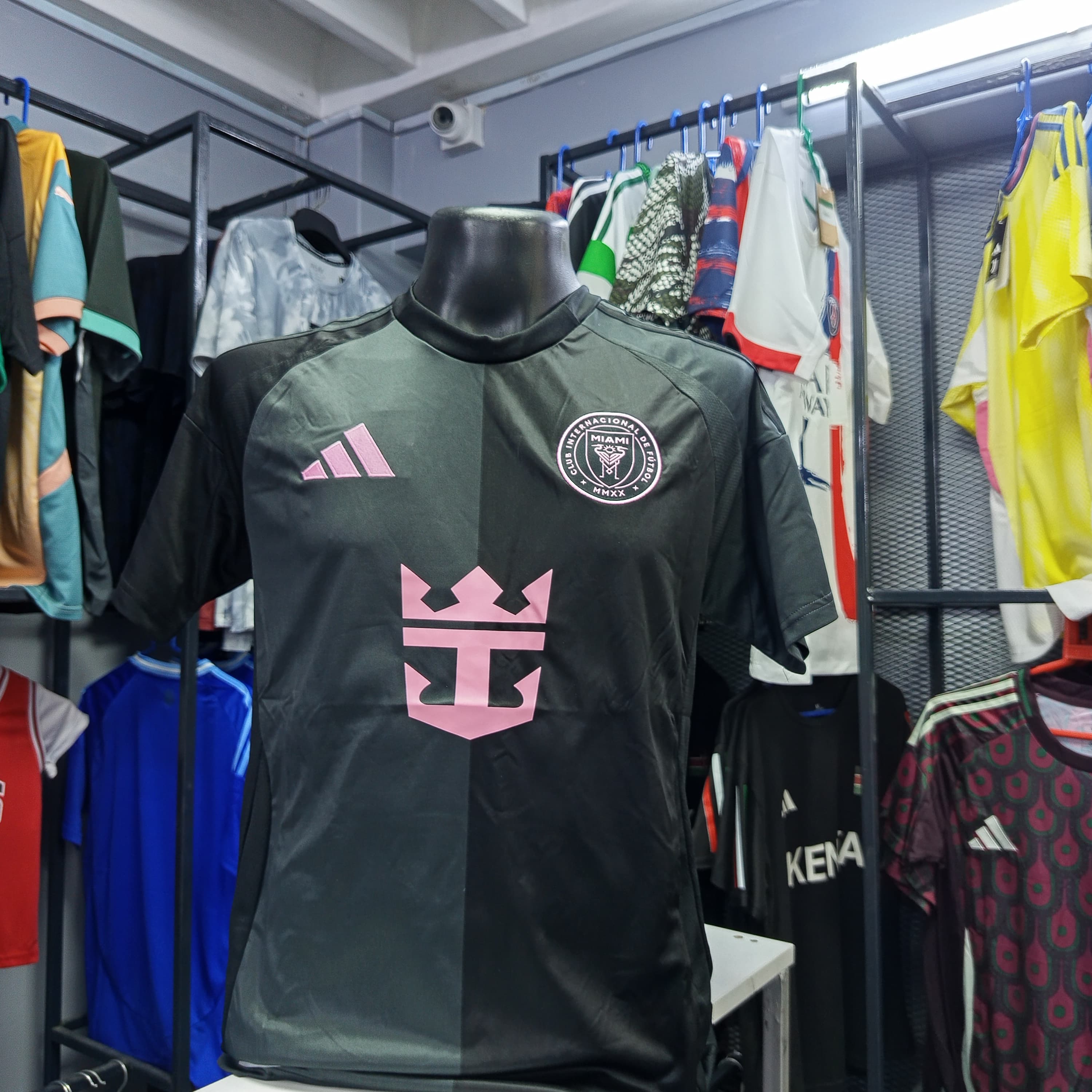 Inter Miami Away KIt 25/26 - Jersey Outlet | Take App