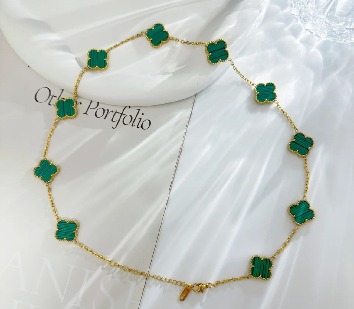Green & Gold Clover Necklace - JewelMe Lux Jewels