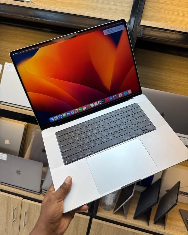 MacBook Pro 2021 - better life