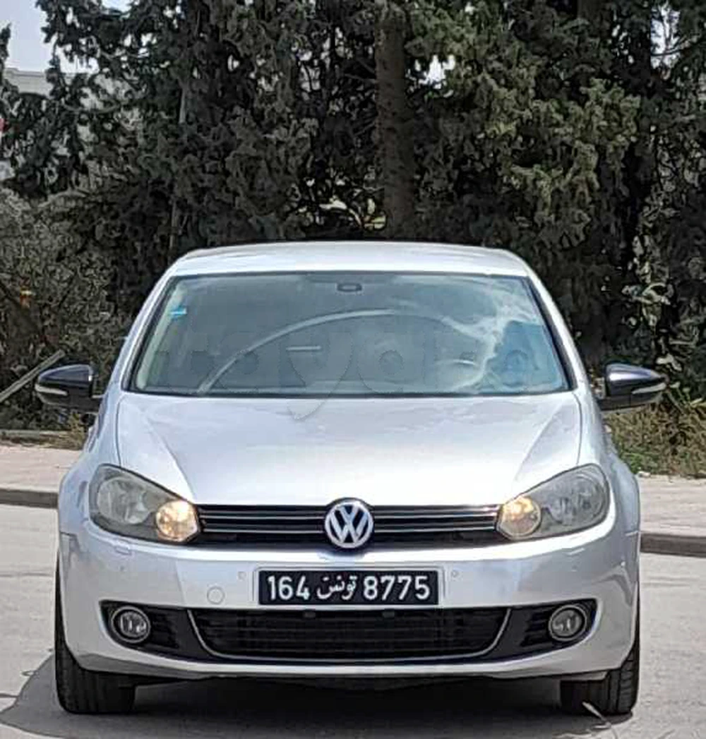 Volkswagen Golf 6 - 2011 Essence 5 CV à Ariana - autoprix.tn