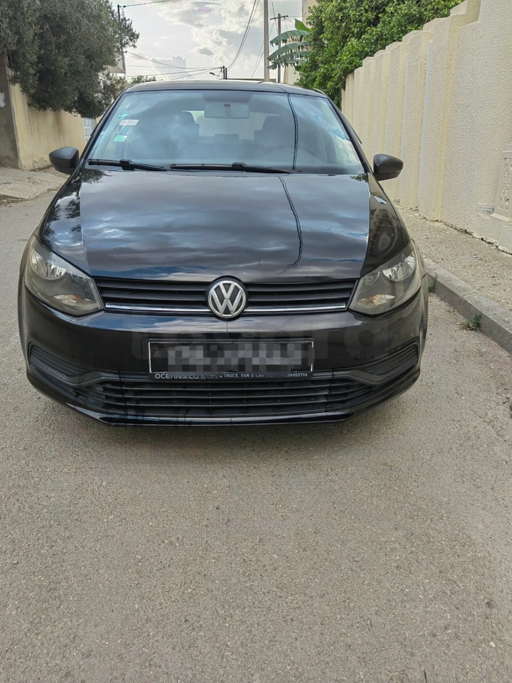 Volkswagen Polo - 2015 Essence 4 CV à Monastir - autoprix.tn