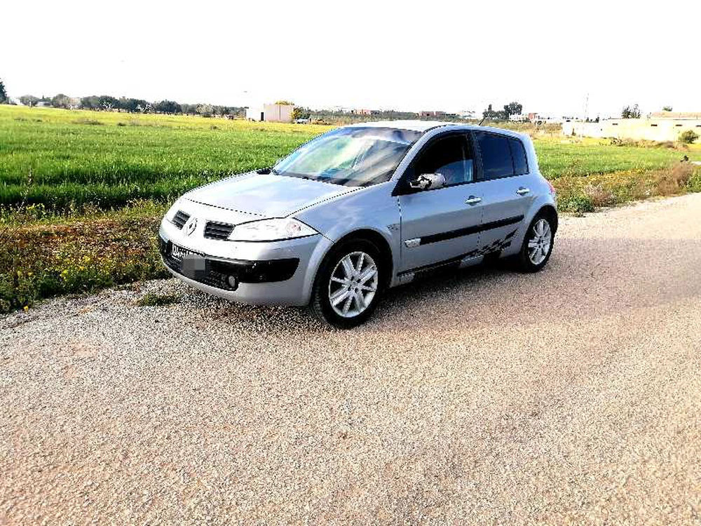 Renault Megane - 2004 Diesel 5 CV à Tunis - autoprix.tn