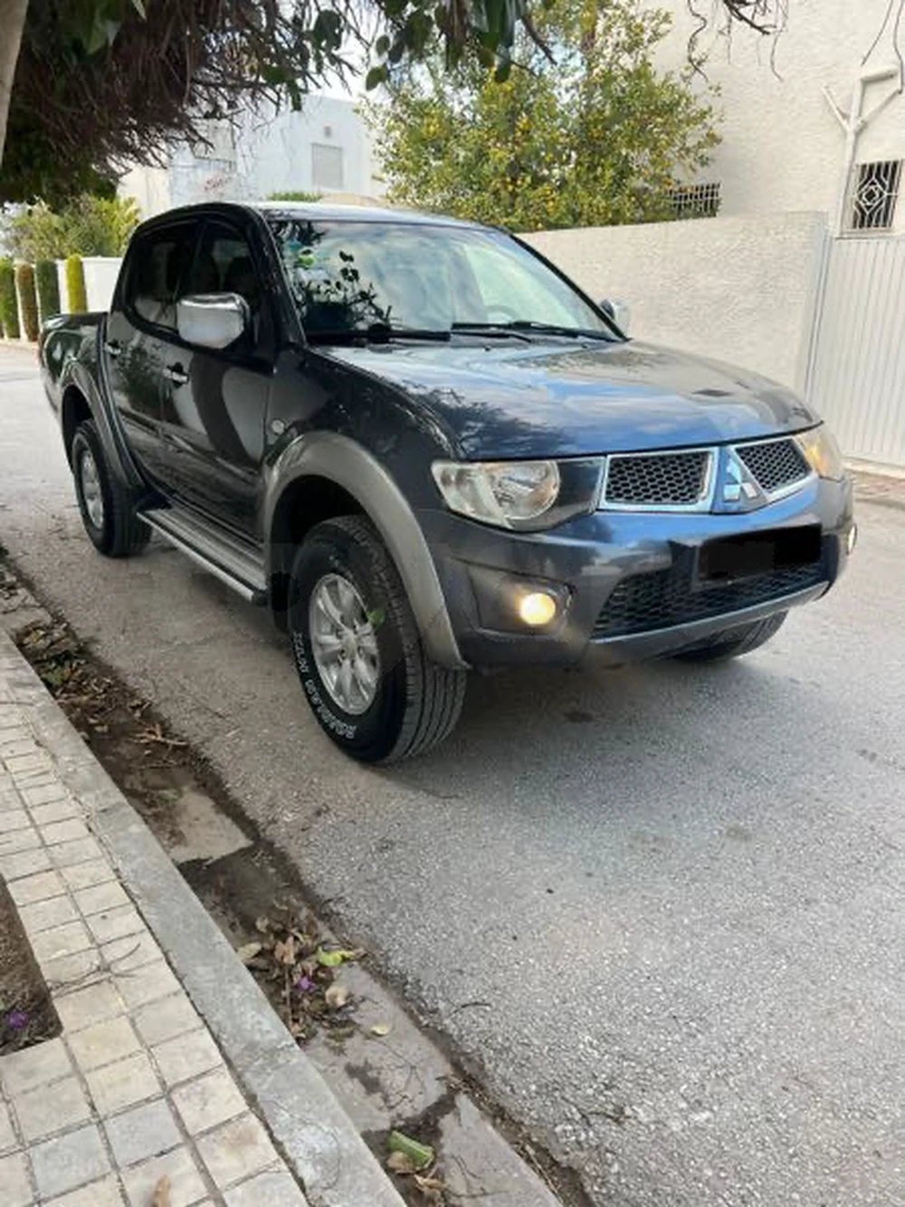 Mitsubishi L200 - 2010 Diesel 10 CV à Tunis - autoprix.tn