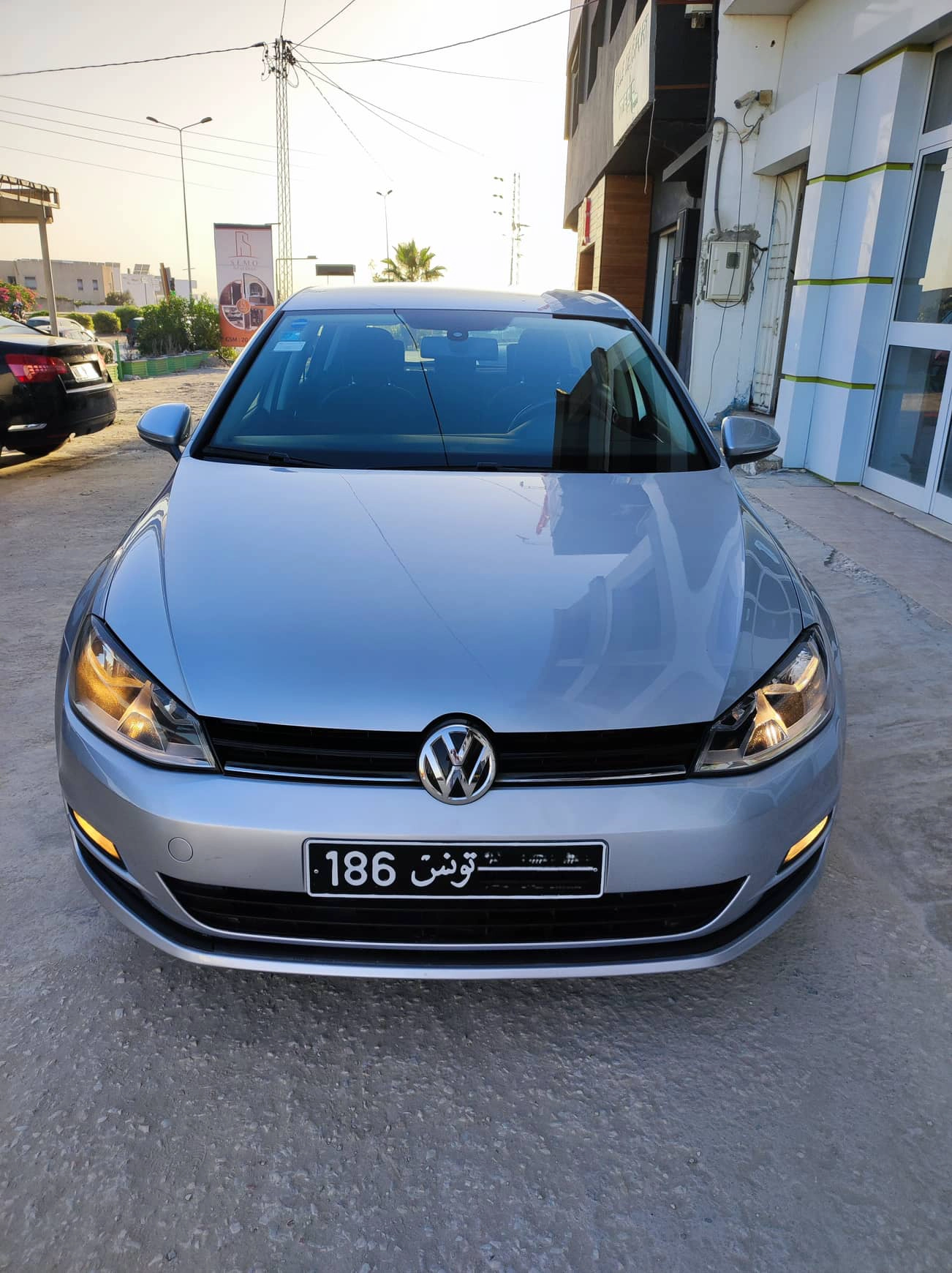 Volkswagen Golf - 2016 Essence 5 CV à Ariana - autoprix.tn