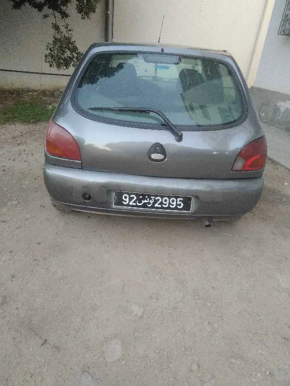 Ford Fiesta - 2000 Essence 5 CV à Tunis - autoprix.tn