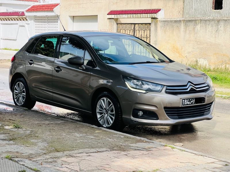 Citroen C4 - 2016 Essence 6 CV à Ariana - autoprix.tn