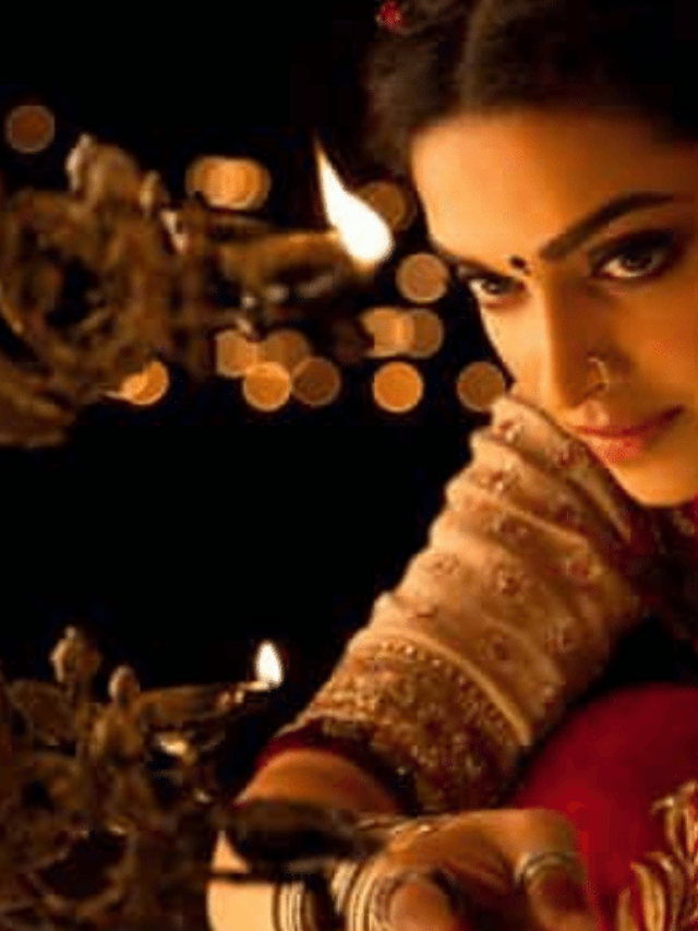 9 Navratri Makeup Ideas For Ati Uttam Festive Looks - The Channel 46 ...