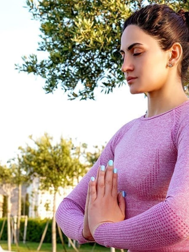 In Conversation With Yoga Gurus Paramita Singh & Sohan Singh On Yoga ...