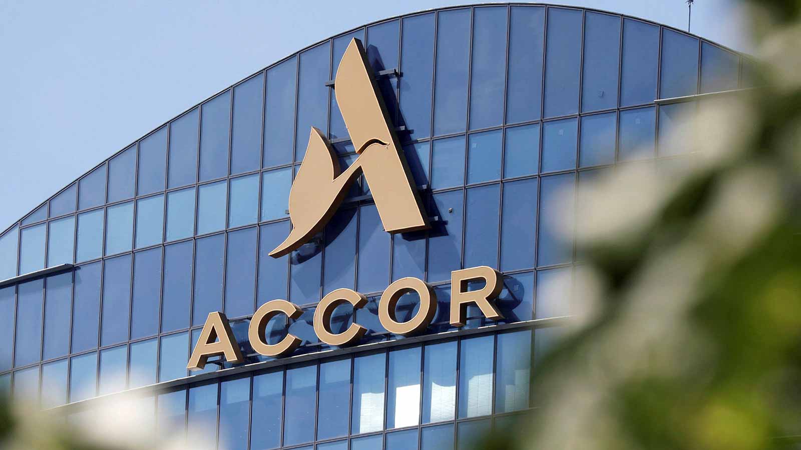 Accor “tiến công” phân khúc khách sạn phong cách sống với các thương vụ ...