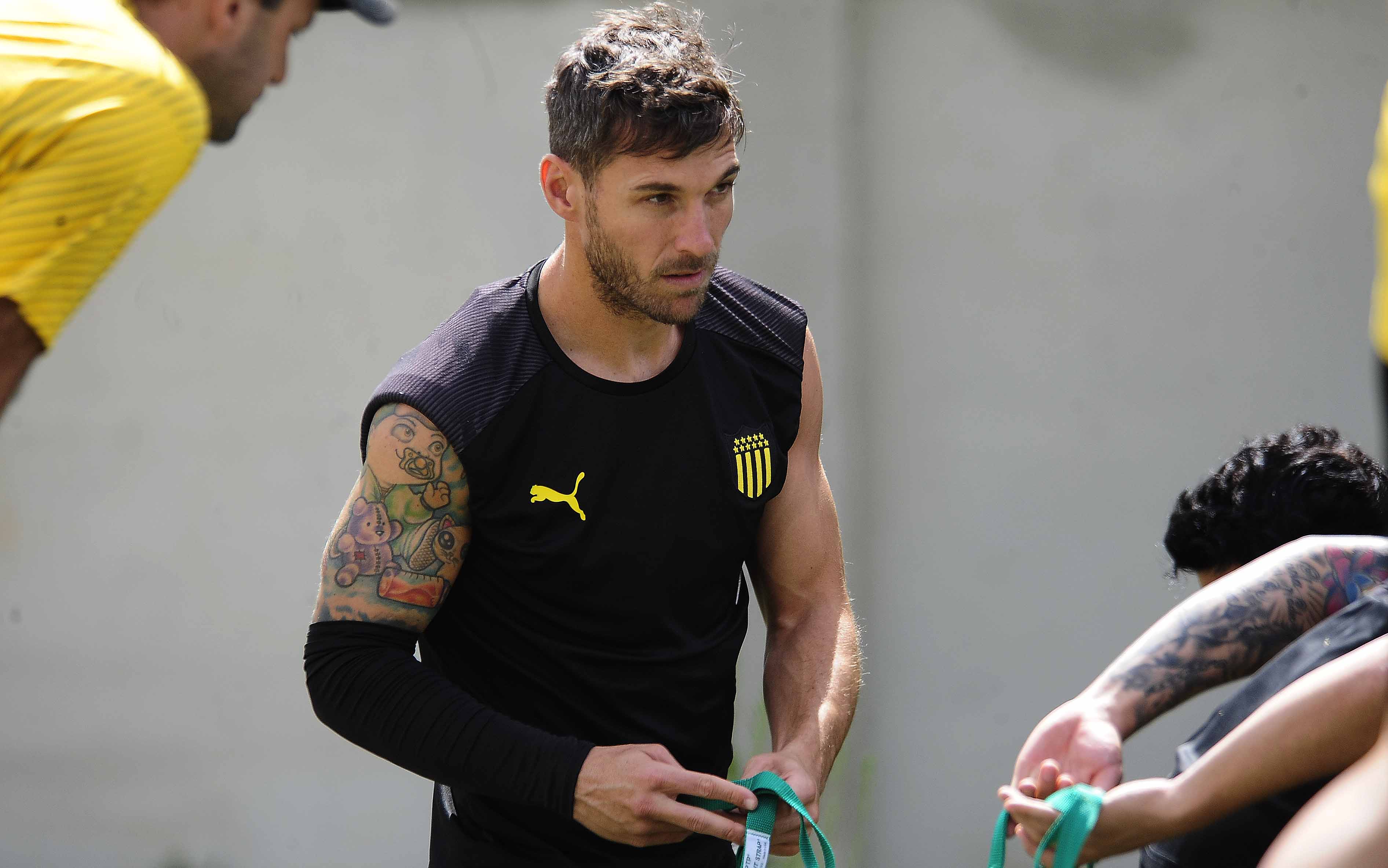 Tenfield.com » Xisco Jiménez a recuperar