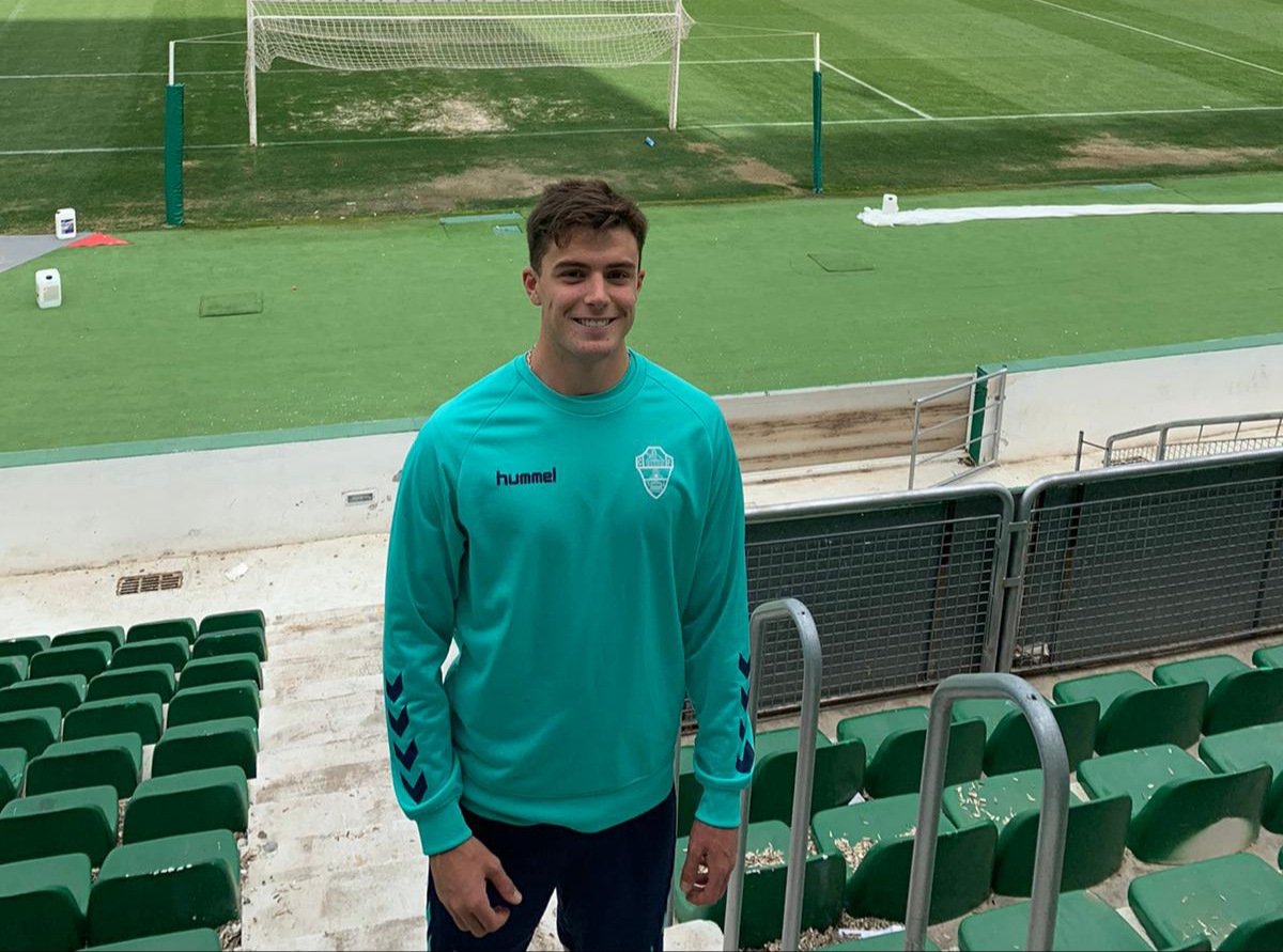 Tenfield.com » Stefano Cetrulo firmó con Elche de España