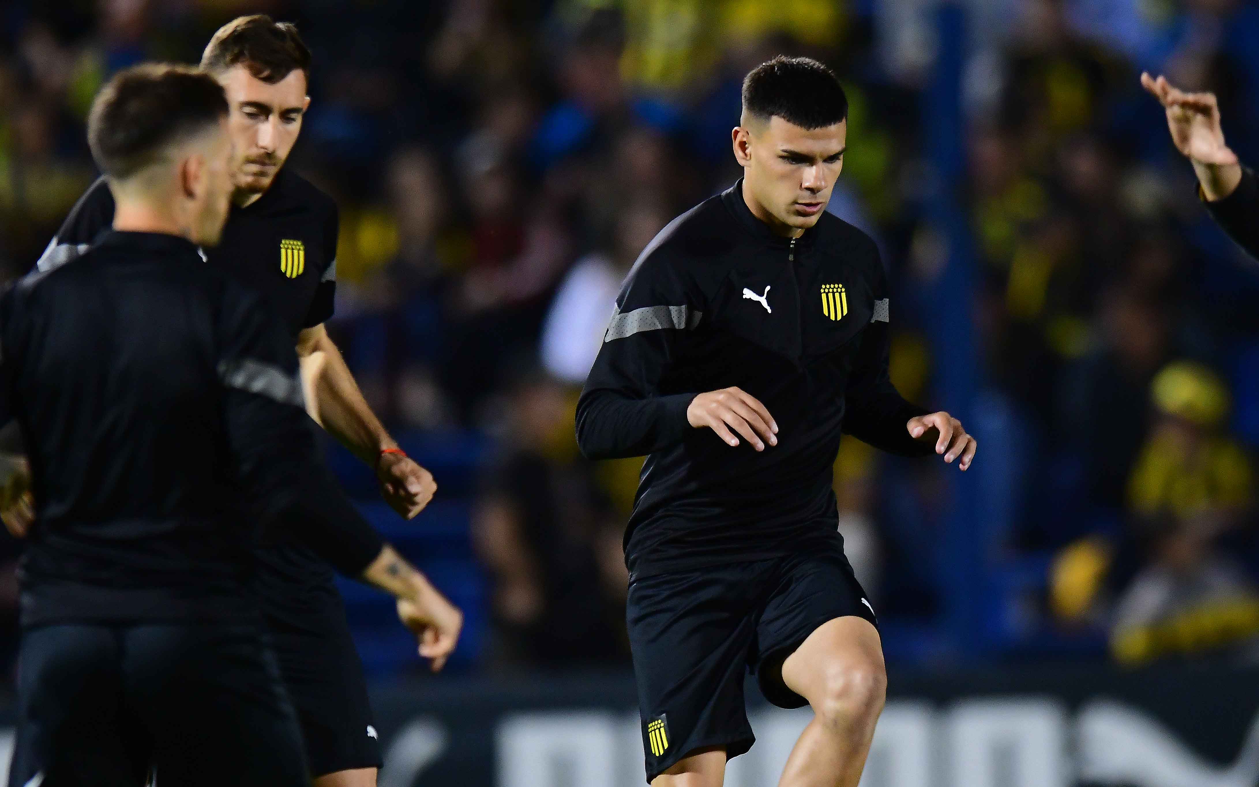 Tenfield.com » Equipos confirmados