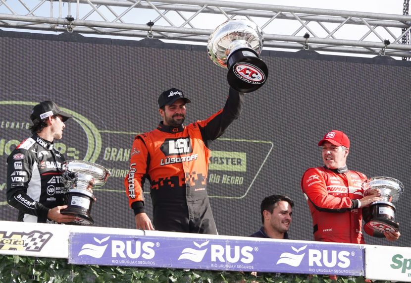 Tenfield.com » Lambiris de regreso al triunfo