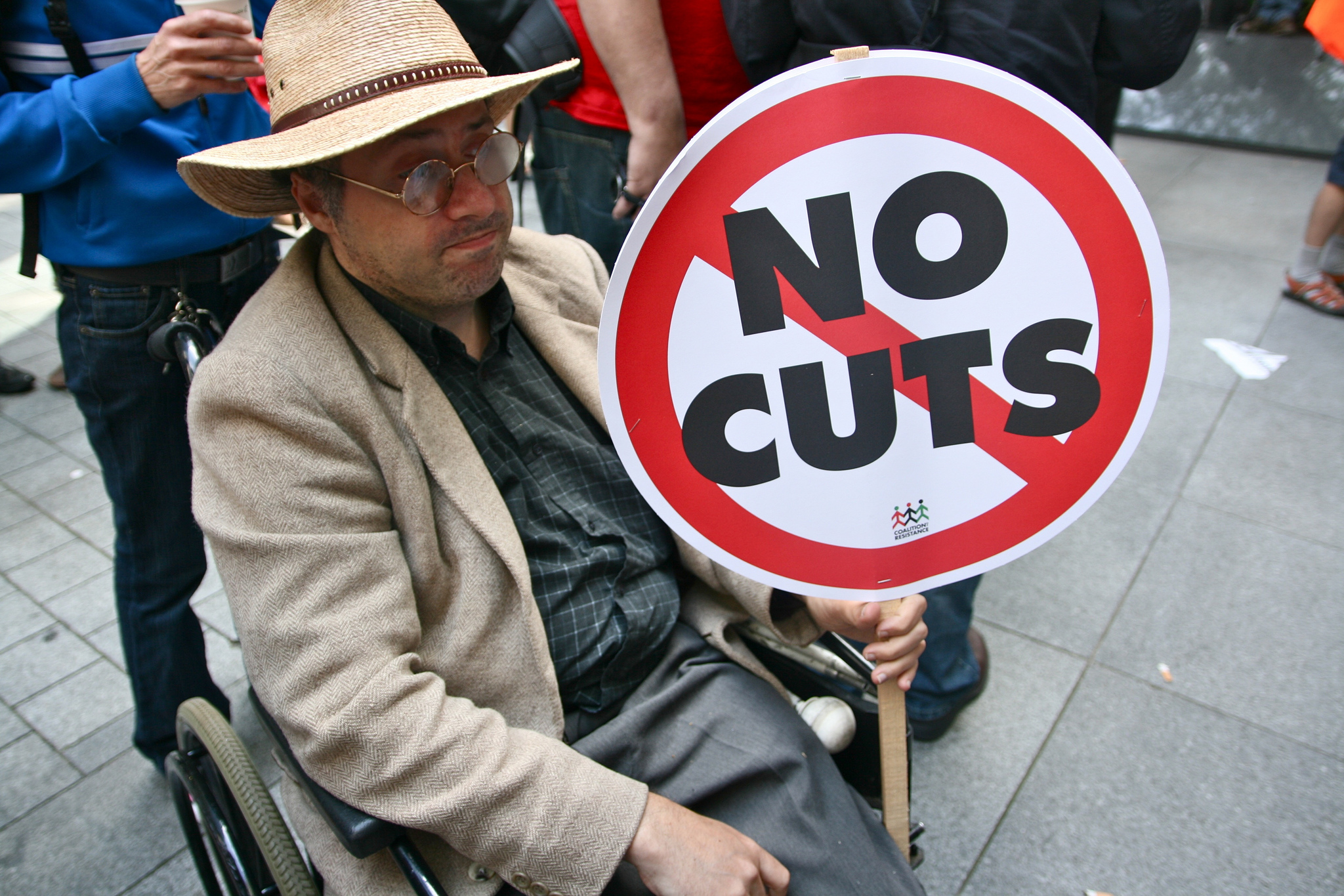 Week of action demands end to disability benefit cuts - TFN