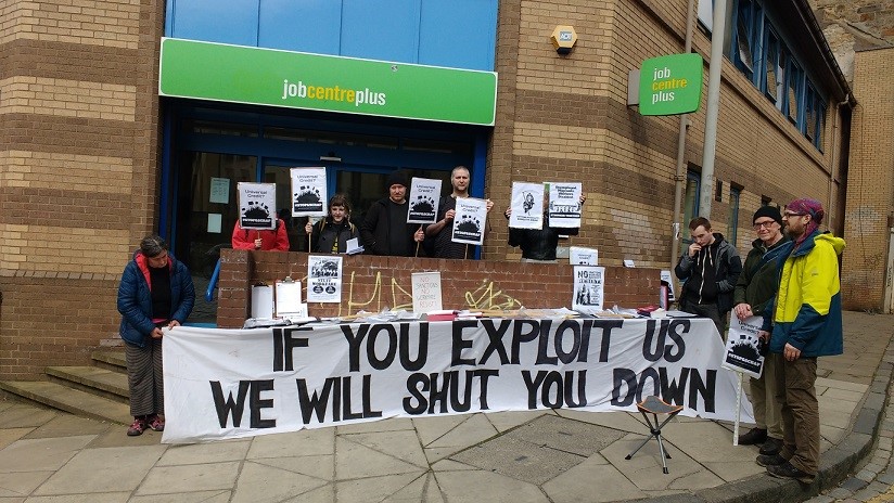 Activists mount Universal Credit protests - TFN