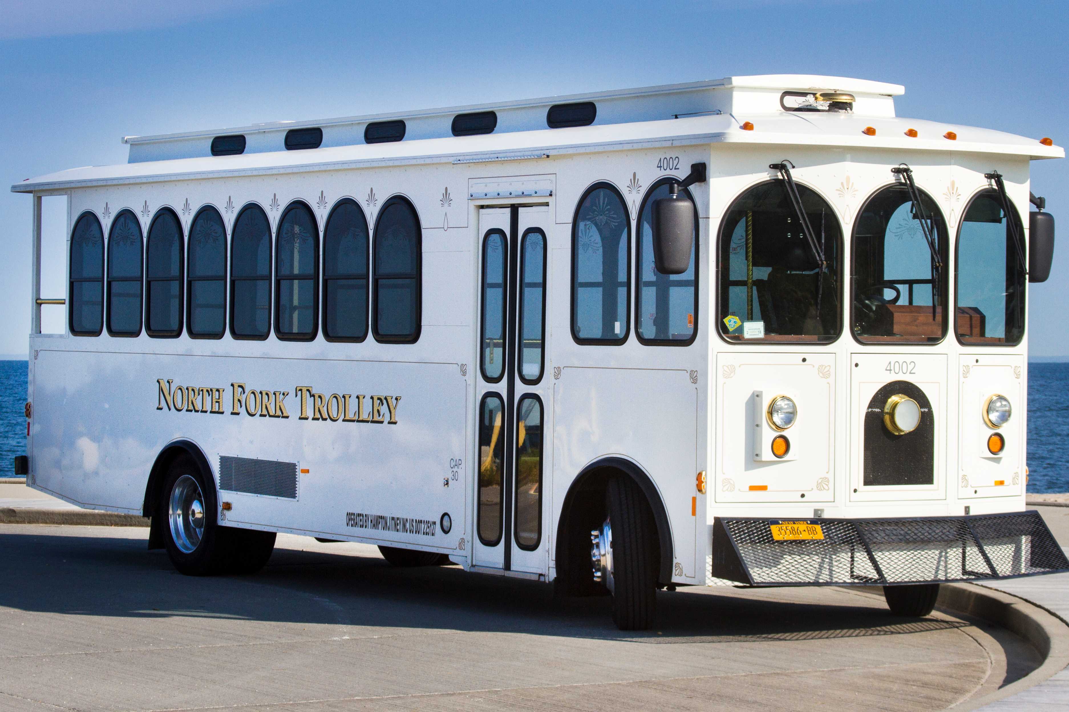 Hampton Jitney Charters