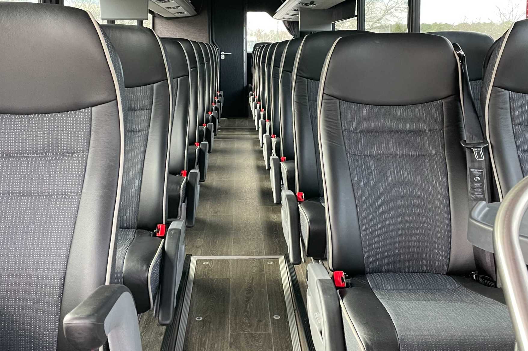 Hampton Jitney Charters