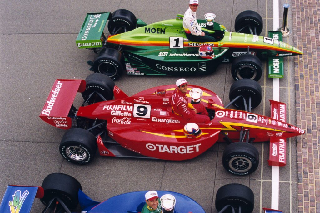 A rookie win that changed the future: Montoya and Indy 2000 - The Race