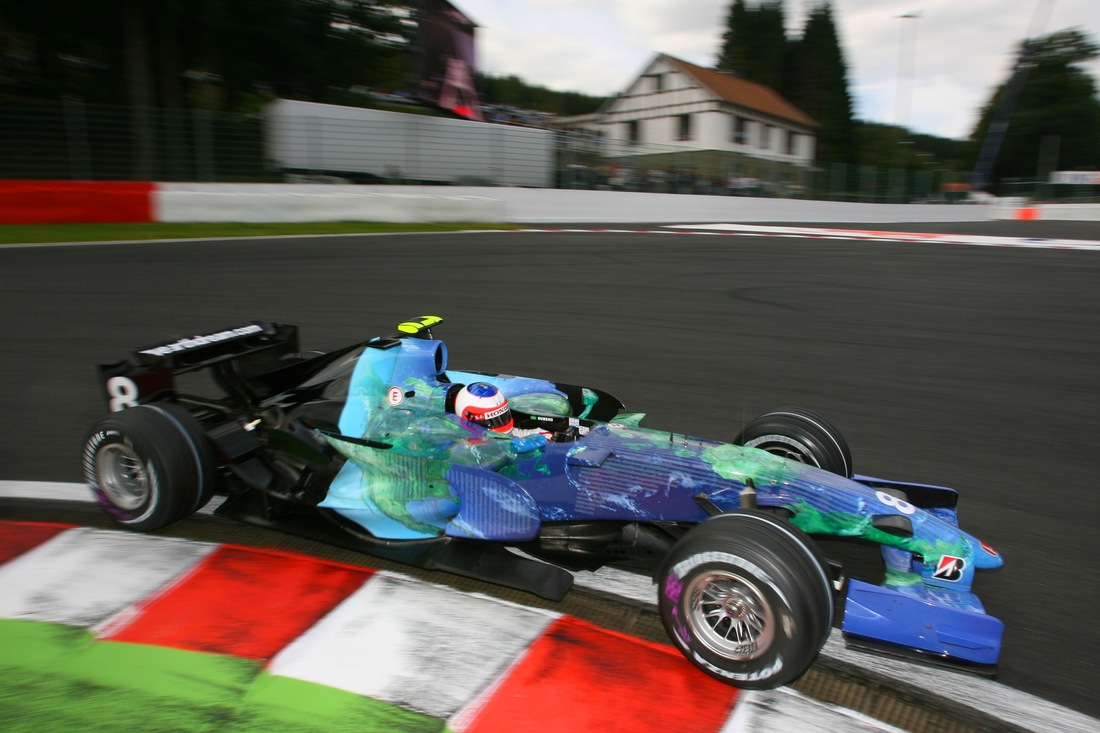Three of the best and worst F1 liveries + what makes a good livery ...