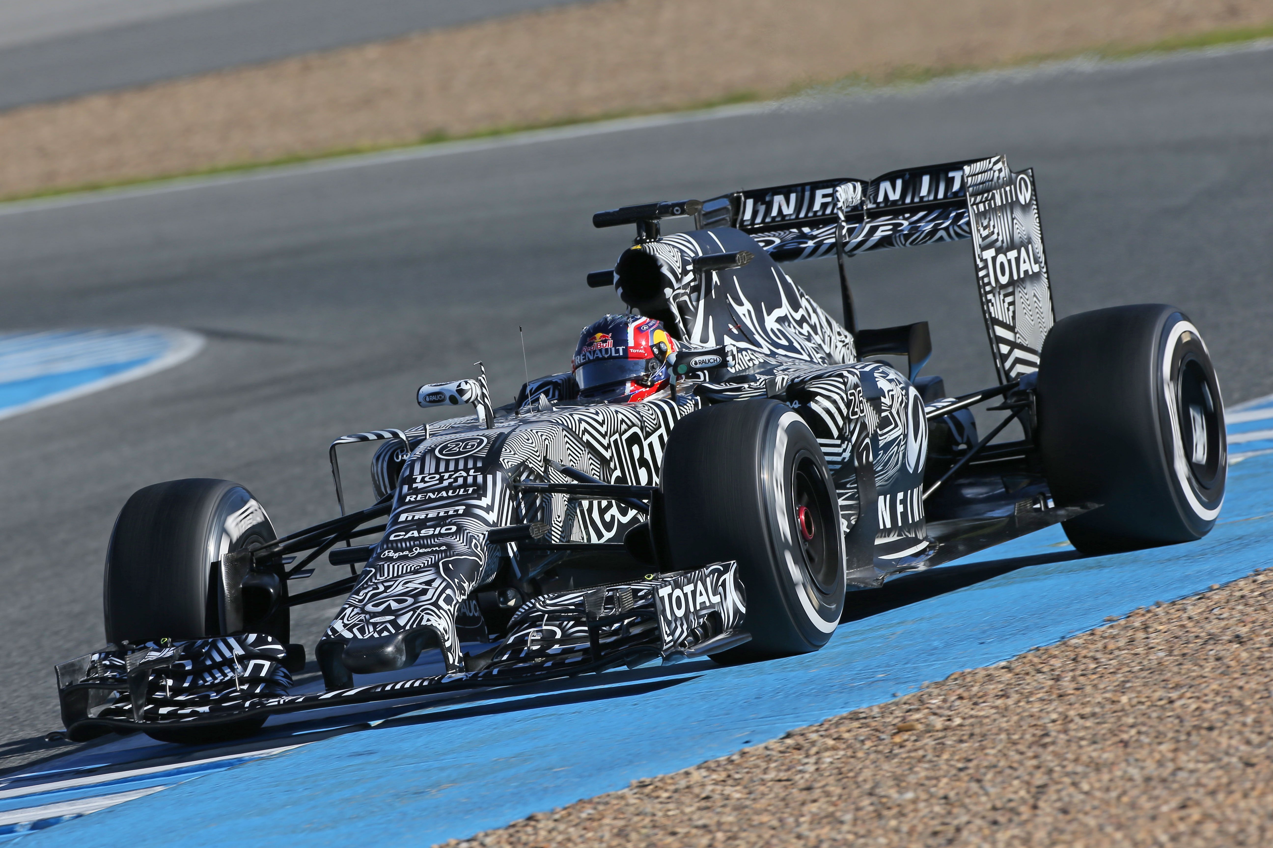 Three of the best and worst F1 liveries + what makes a good livery ...