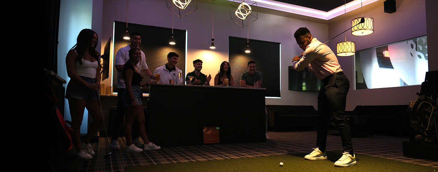 The Bunker | Indoor Golf & Lounge