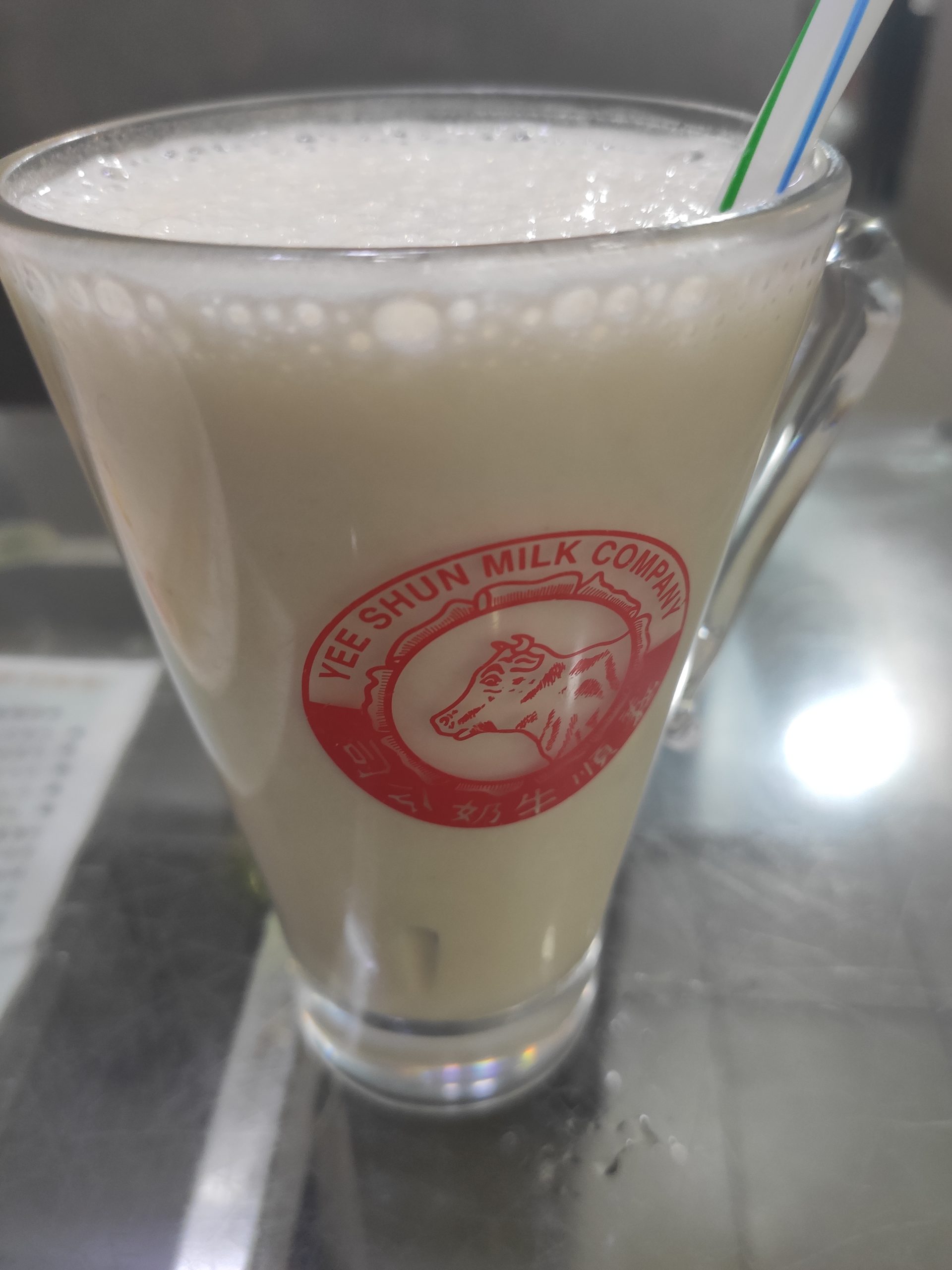 [Review] Yee Shun Milk Company @ Hong Kong | the.fat.guide