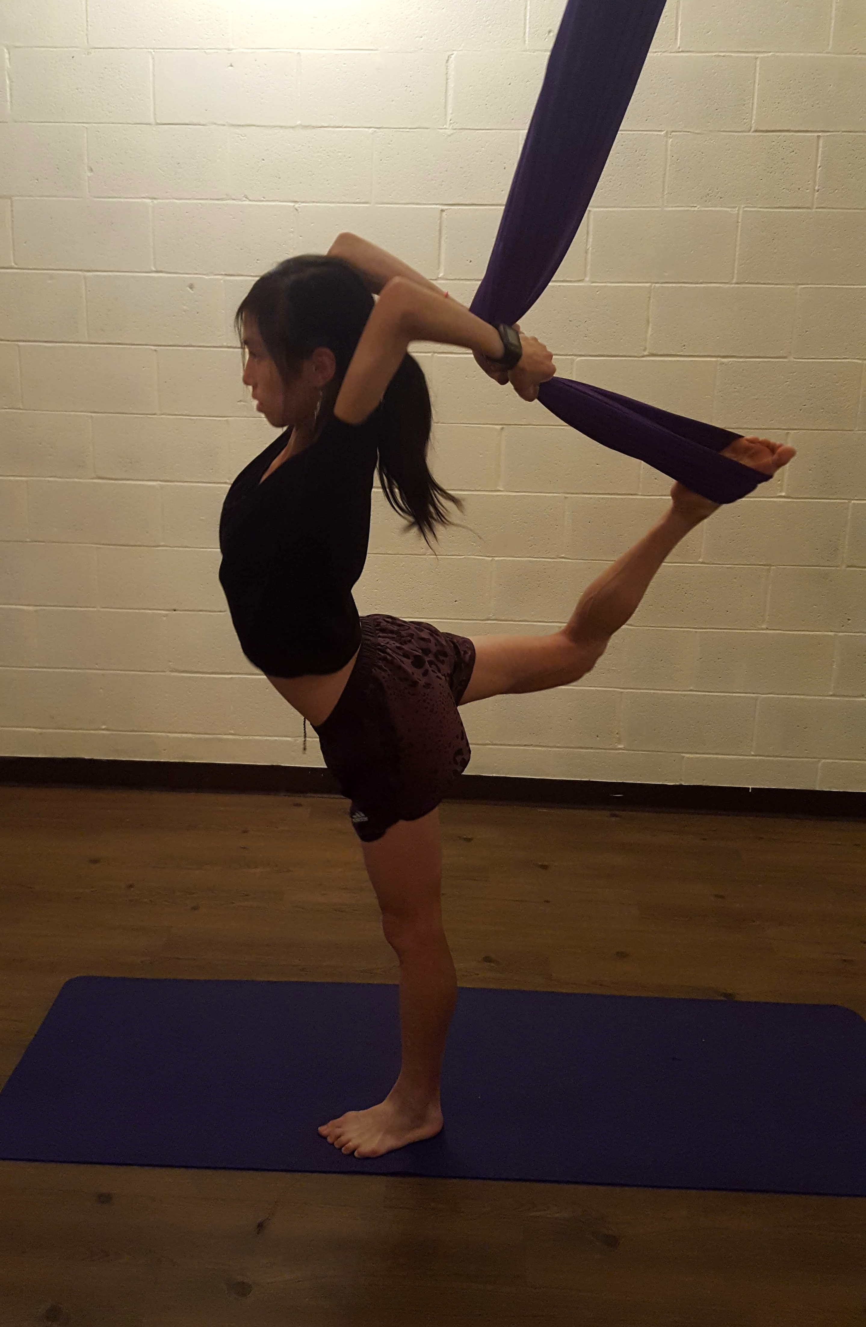 I Tried Aerial Yoga For The First Time + The AnthroDesk - the Fitty