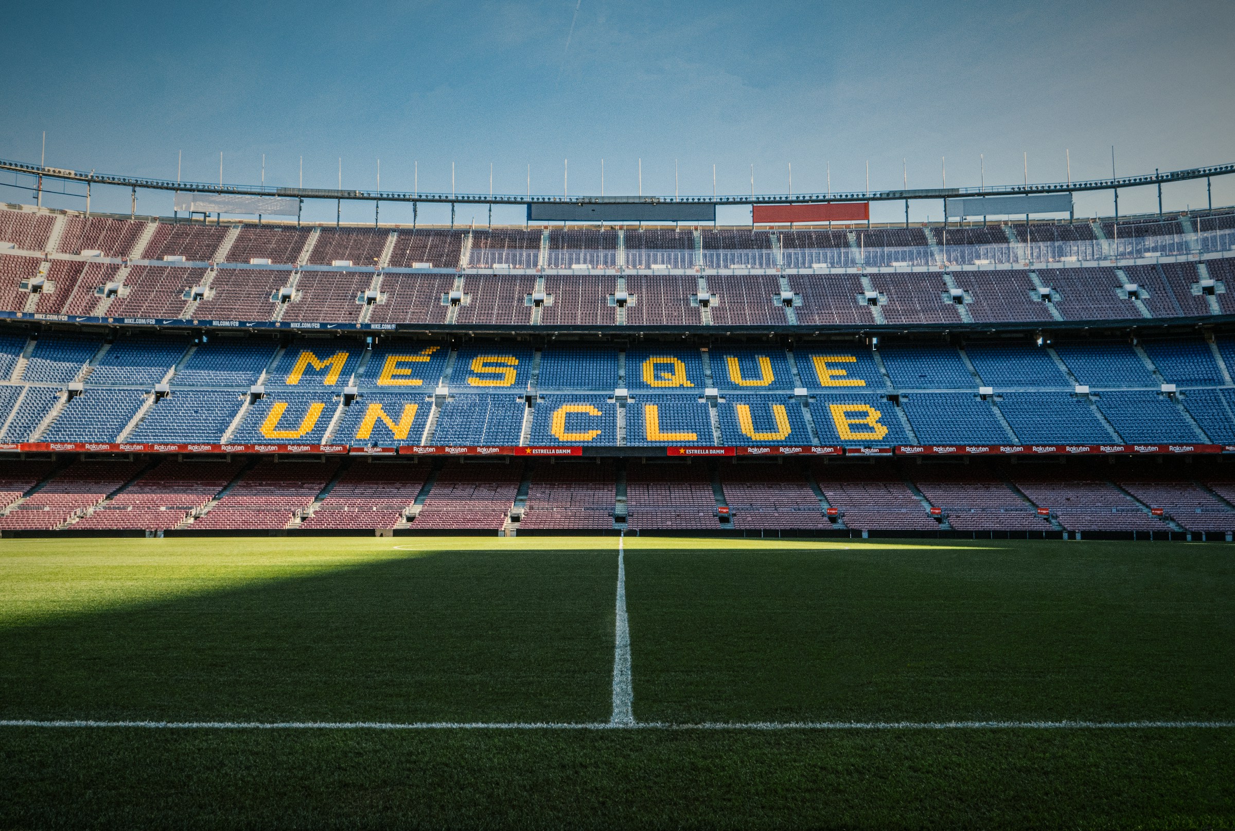 Cheap FC Barcelona Tickets 2025 | Tour dates & Venues | TicketX