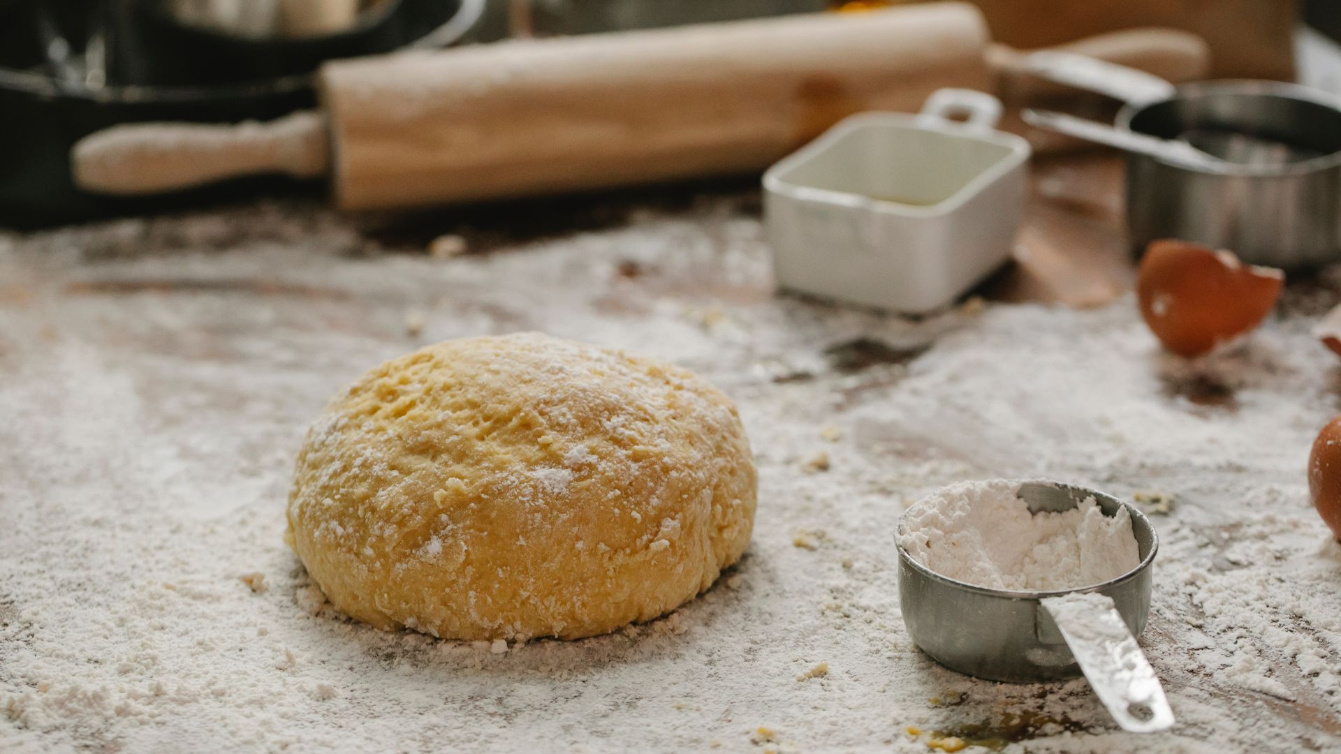 How Is Flour Manufactured? 10 Common Types & Uses