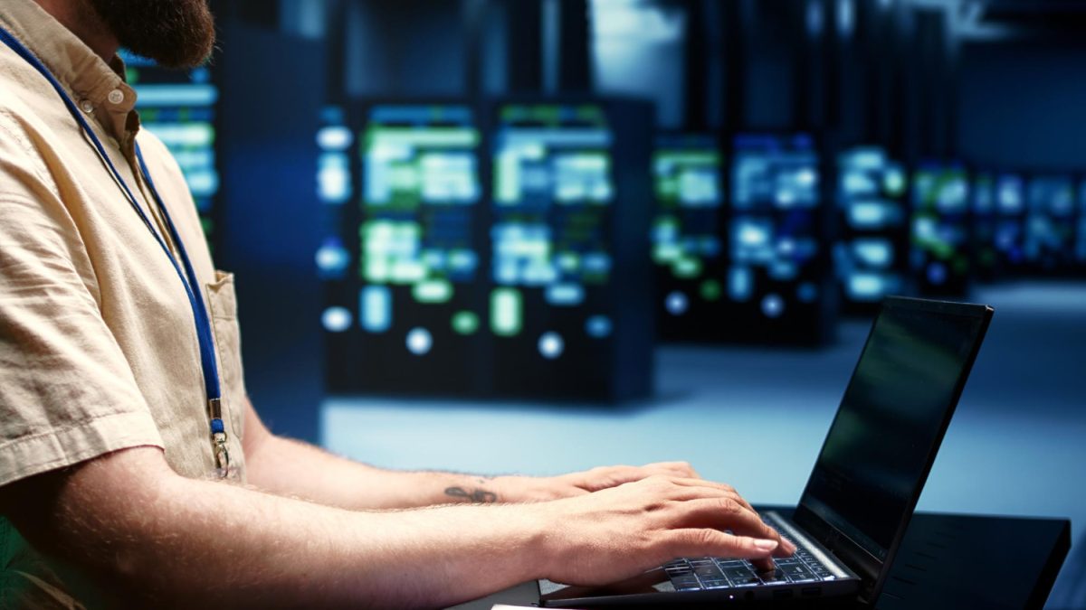 5 aplicaciones de los Sistemas Computacionales en el mundo actual 5 aplicaciones de los Sistemas Computacionales en el mundo actual