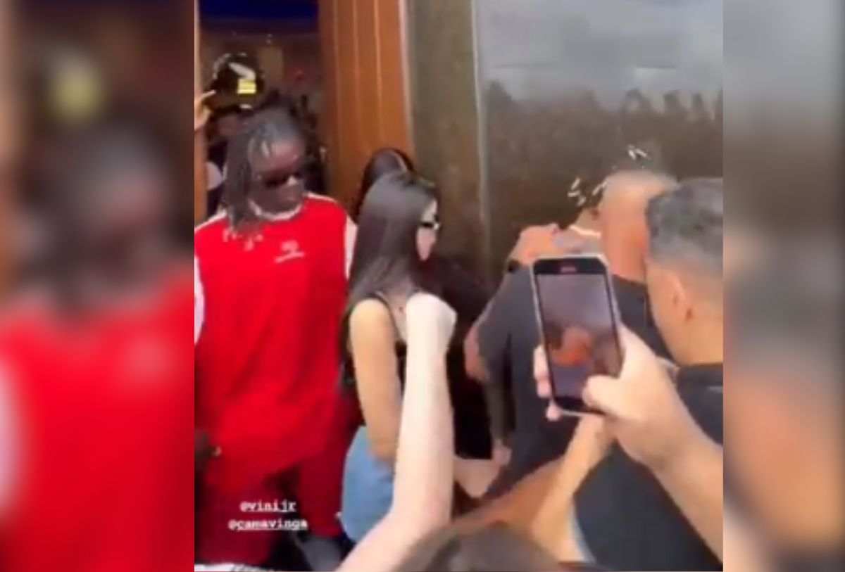 Captan a Vinicius Jr y Kenia Os de la mano en Brasil Captan a Vinicius Jr y Kenia Os de la mano en Brasil