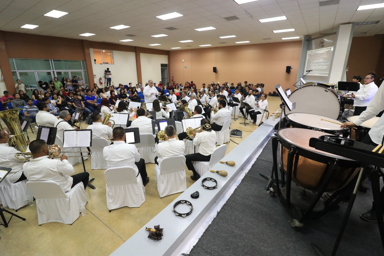 Presentan concierto didáctico “Divertimento Musical” en la UABCS