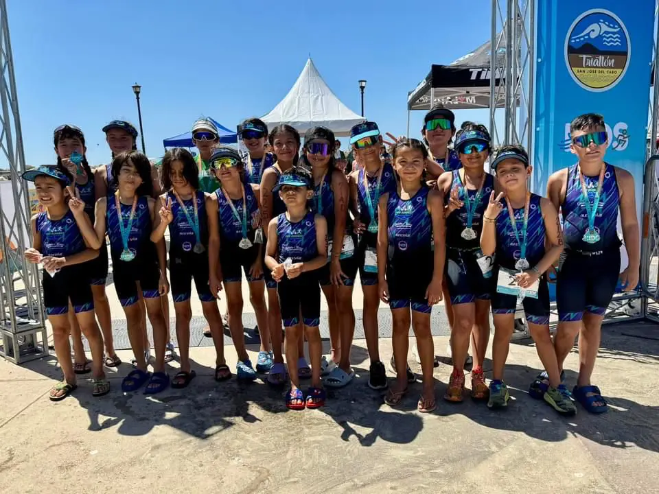 ¡MiniRunners arrasan en triatlón de San José del Cabo!